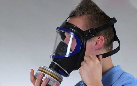 Gas Mask in Kink Sex - The Complete Guide to Use