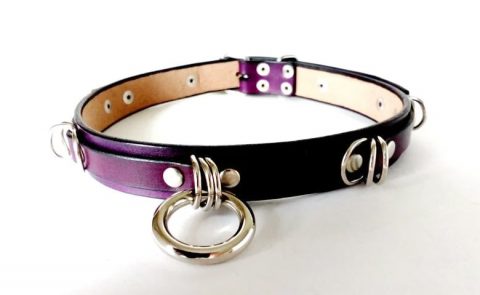 BDSM Collars: What is Collaring